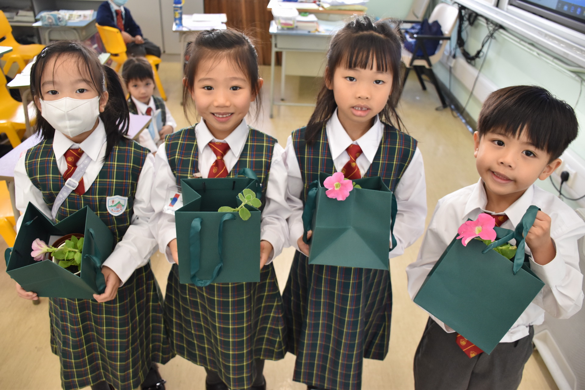 Castle Peak Catholic Primary School